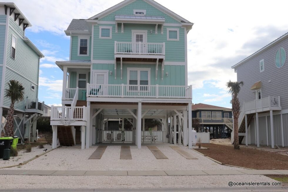 Color Me Mermaid - 3rd Row Beach House at 378 E. Fourth